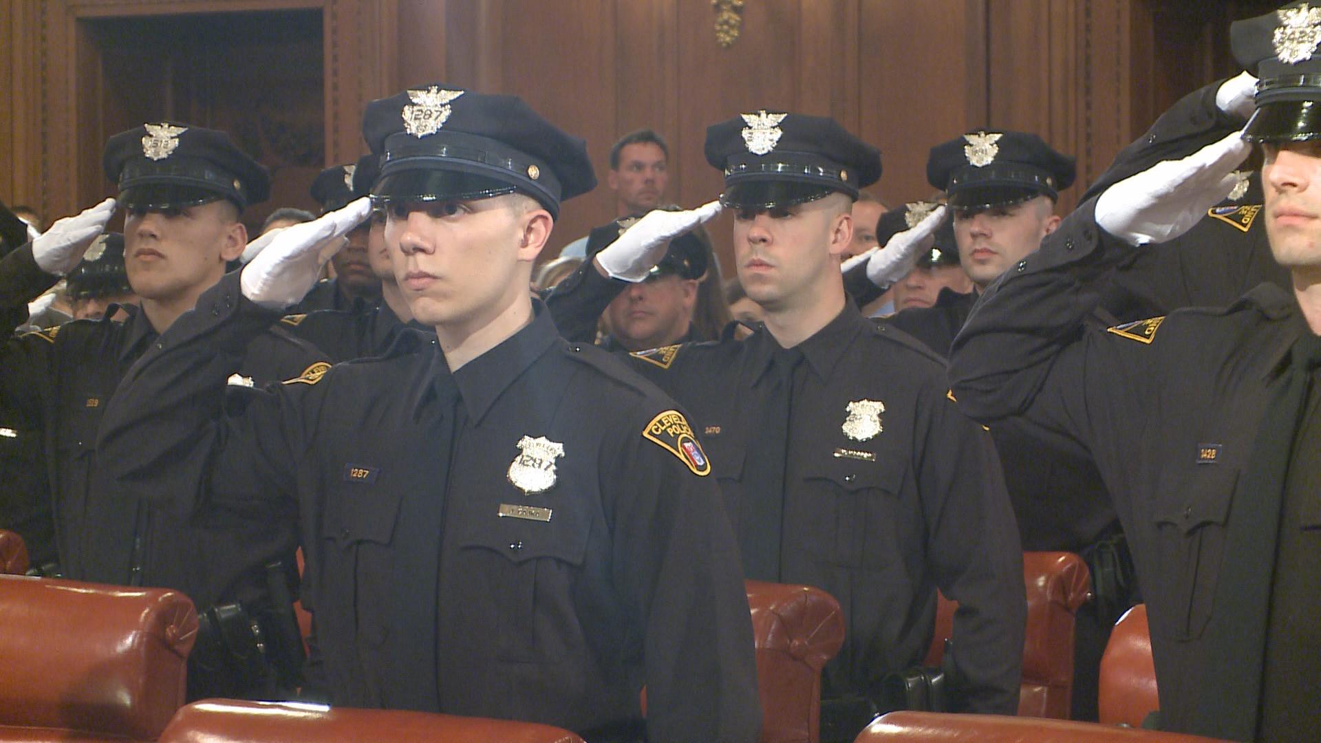 44 new Cleveland police officers sworn in | wkyc.com