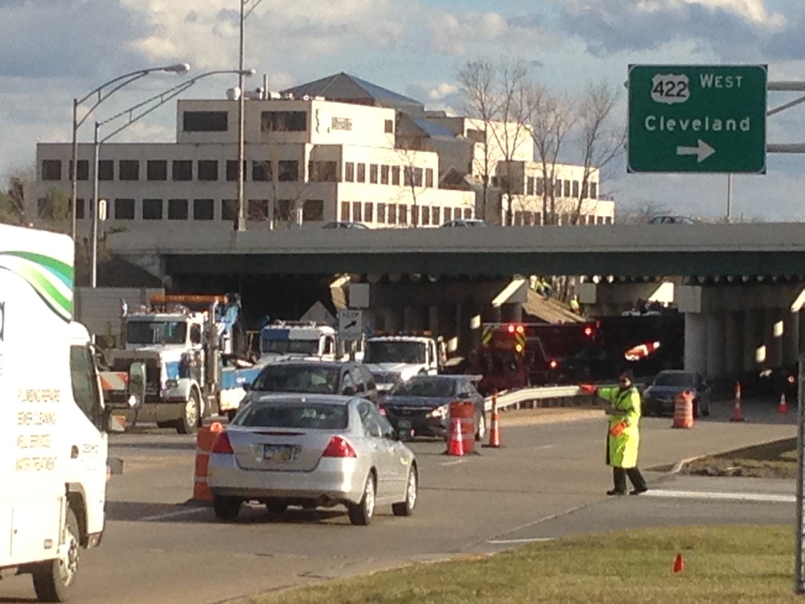 Semi trailer slams into overpass in Solon | wkyc.com