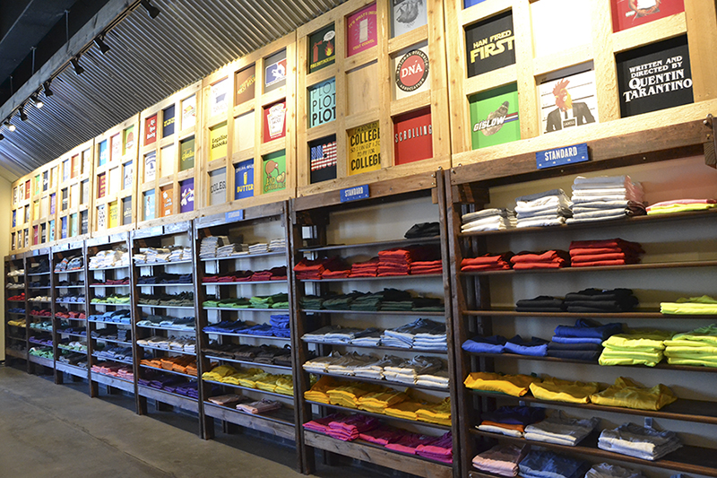 Custom clothes designed and shipped for $10 | wkyc.com