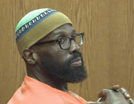 Judge's ruling revives emotional police killing case | wkyc.com