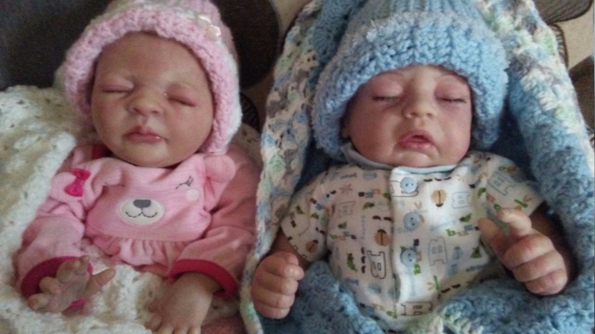 PHOTOS | Fake babies mistaken for human trafficking victims | wkyc.com