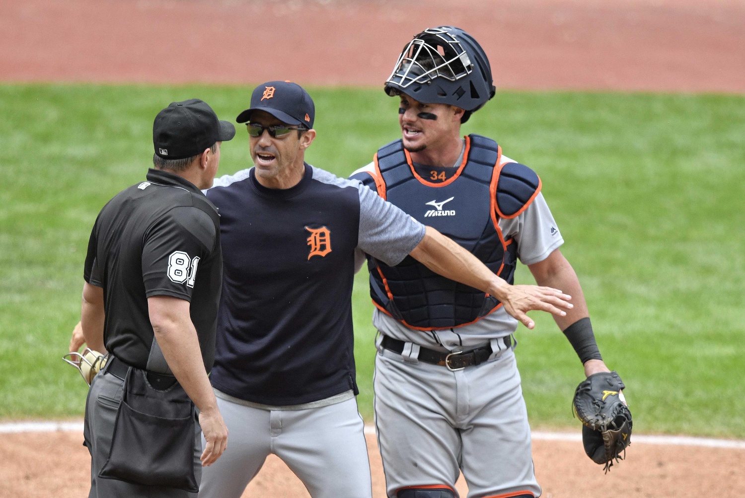 Report: MLB reviewing Buck Farmer's pitch that hit umpire Quinn Wolcott ...
