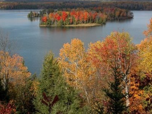 NASA shows fall colors from space over Great Lakes, northeast United ...