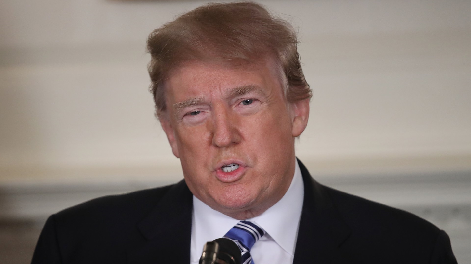 'New Yorker' says handwritten note by former Playmate details affair ...