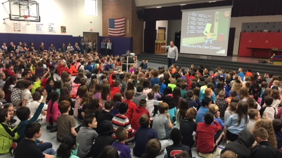 Jackson students filling buckets with messages of kindness | wkyc.com